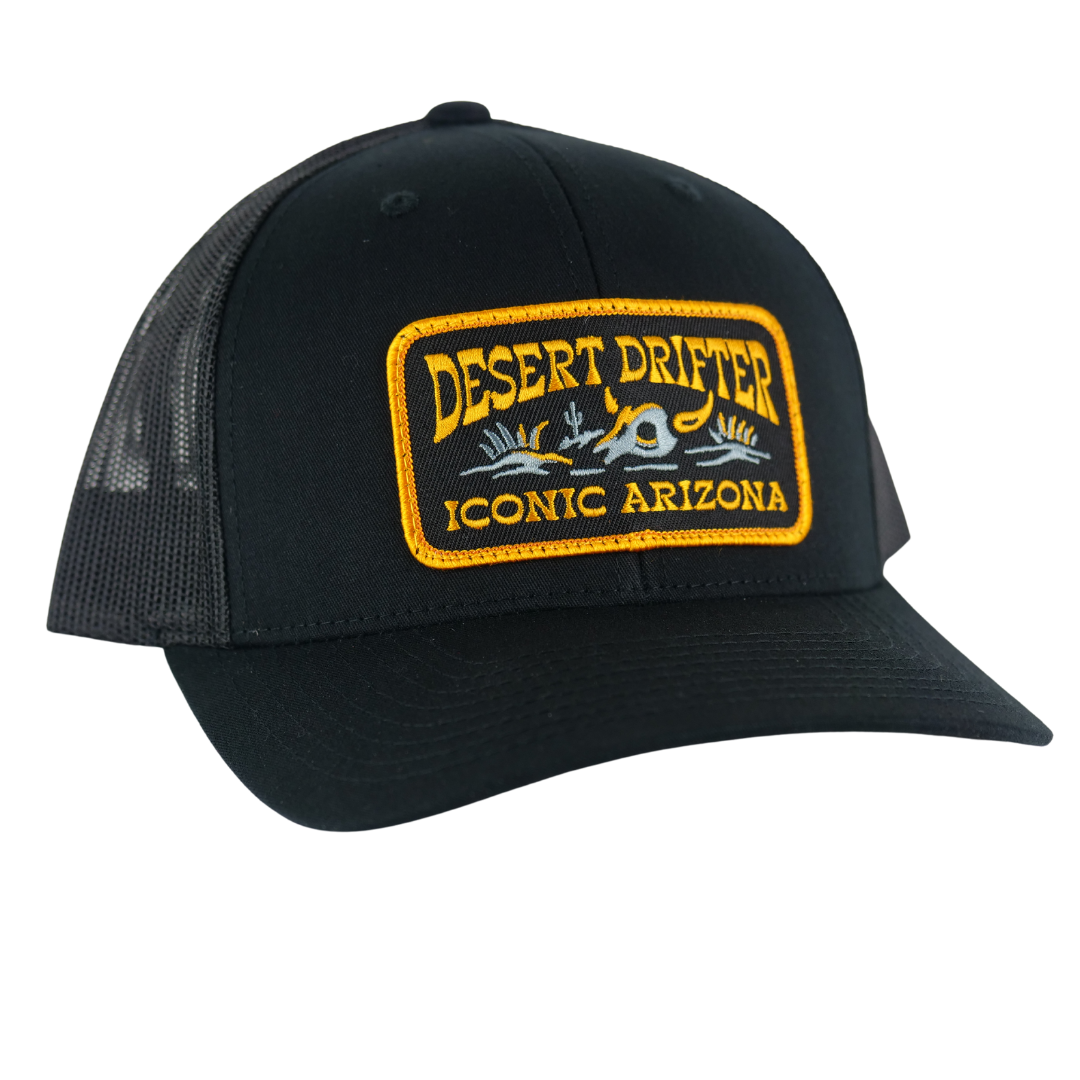 Desert Drifter Curved Trucker – Iconic Arizona
